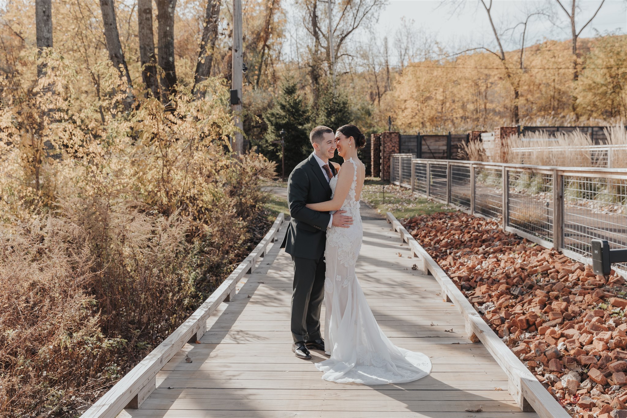 Hutton brickyards wedding 60 photos - Astyledwedding.com